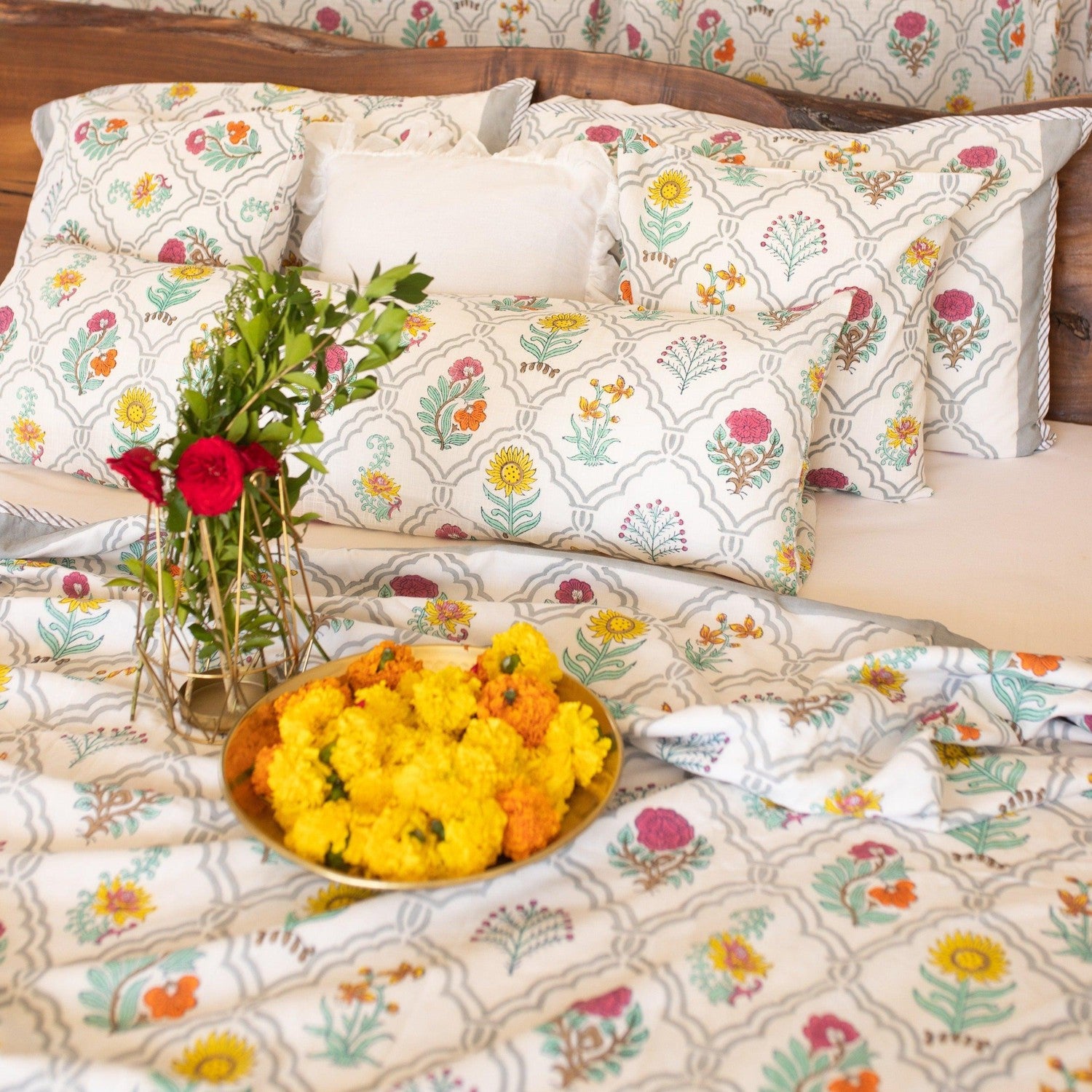 White Mihrab Hand Block Print Cotton Dohar - Double Bed Queen Quilt ...