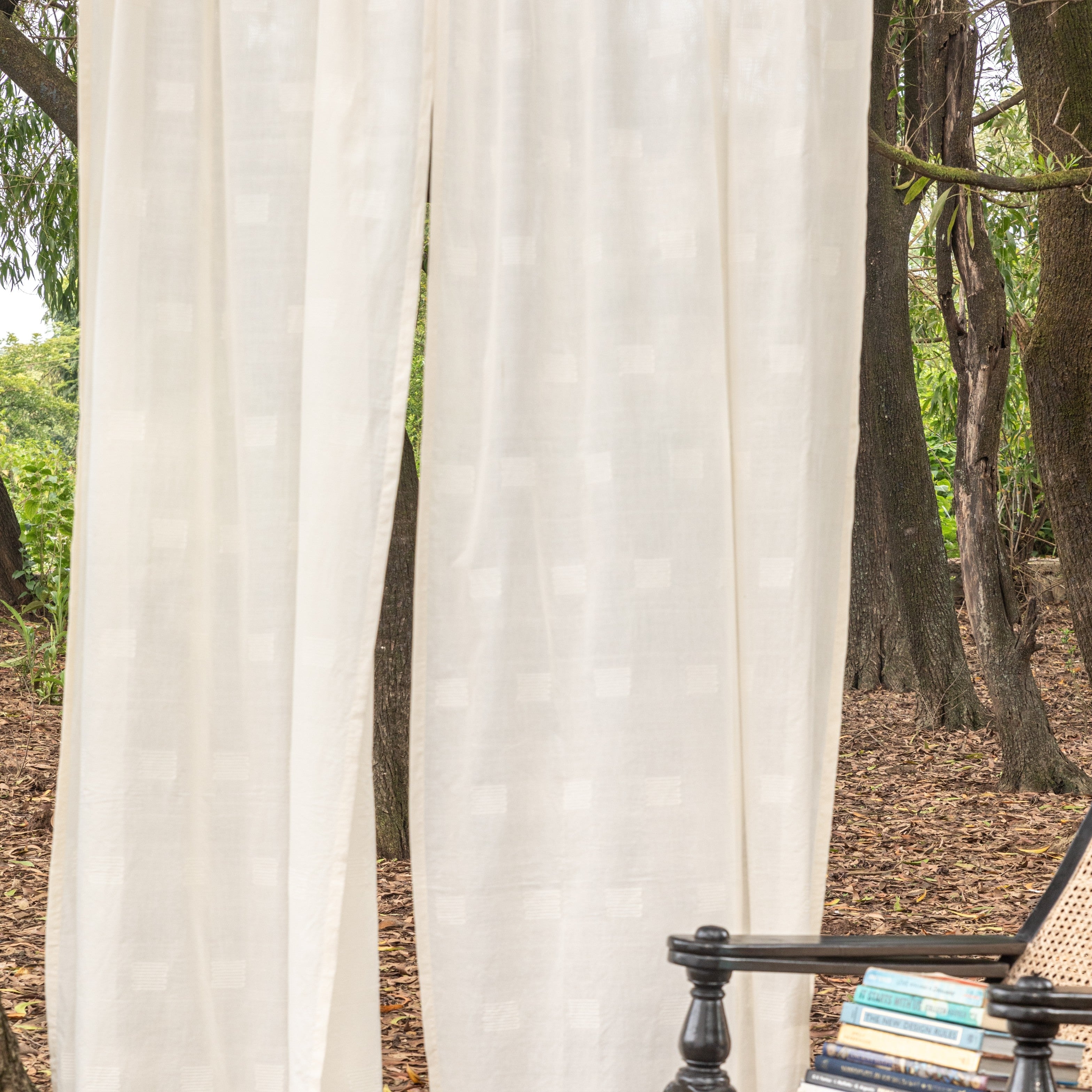 White Extra Weft Cotton Venkatgiri Sheer Handloom Curtain for Doors ...